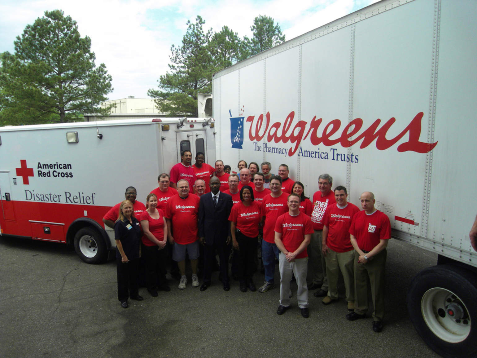 Walgreens Sponsors the 2021 Red Cross Global Citizenship Hero Award ...