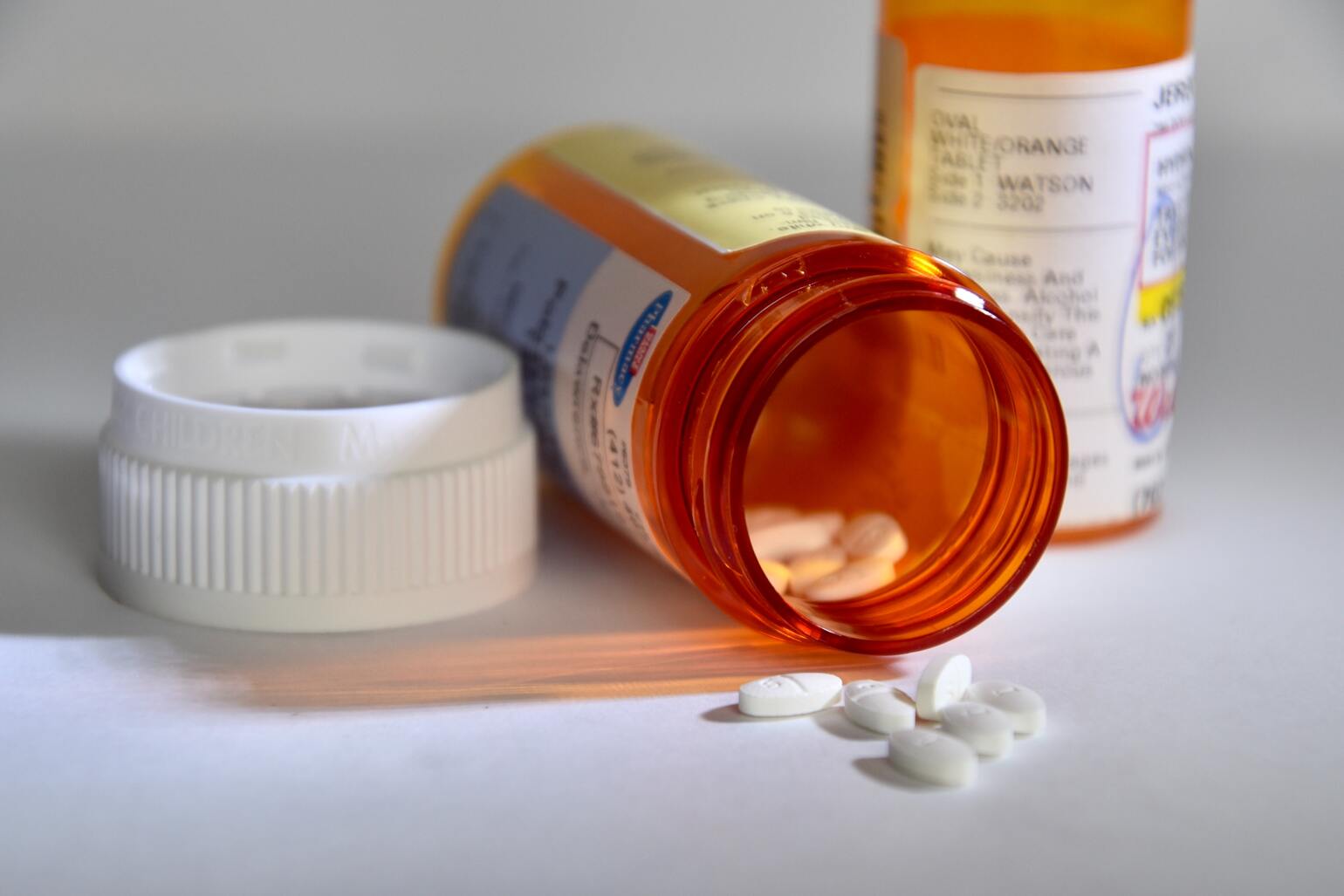 New Alzheimer’s Drug Aduhelm Stirs Hope, Controversy - Better Magazine
