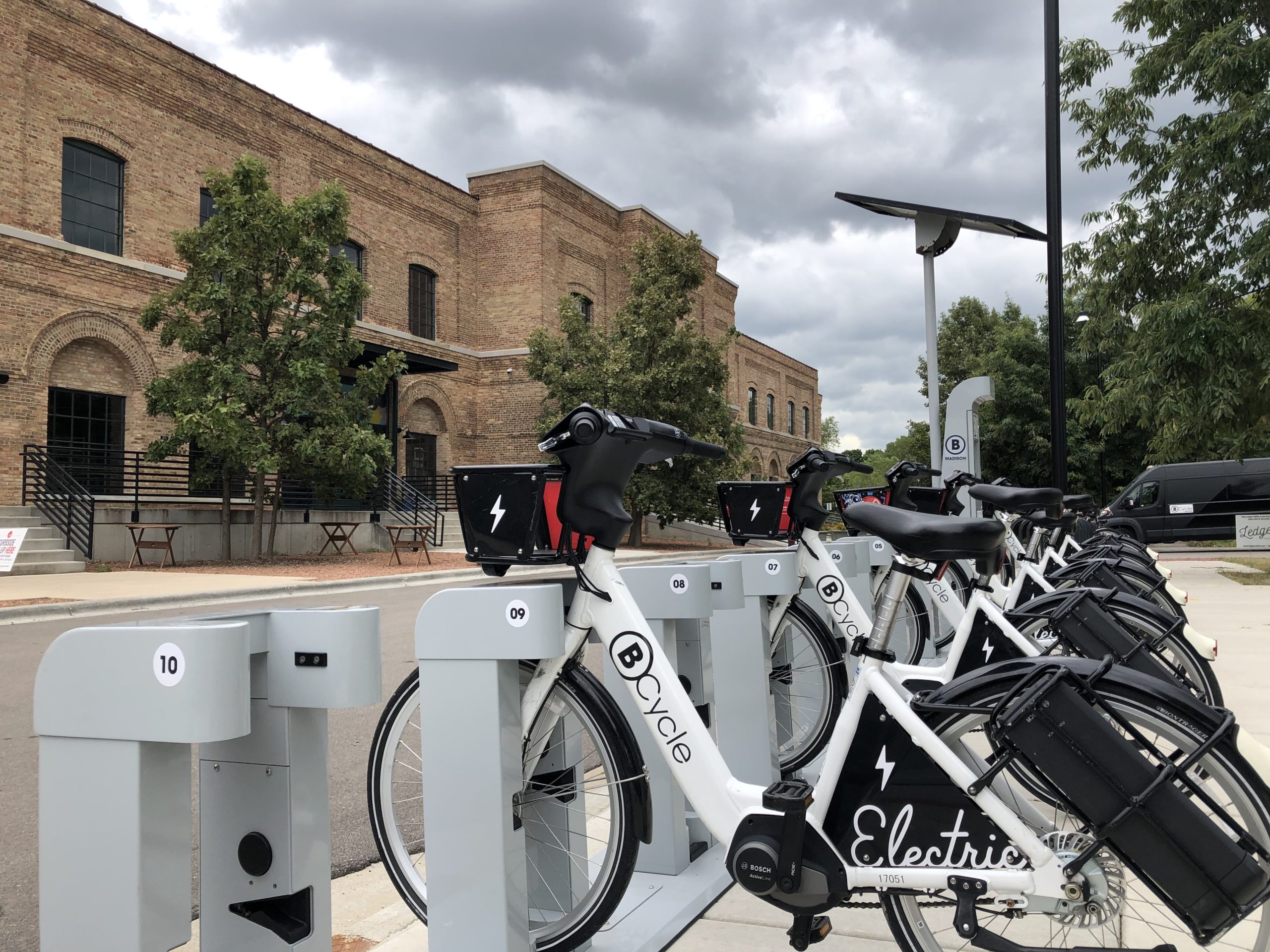 A Perfect Fall Weekend in Madison: What to Do, Where to Eat and Where ...