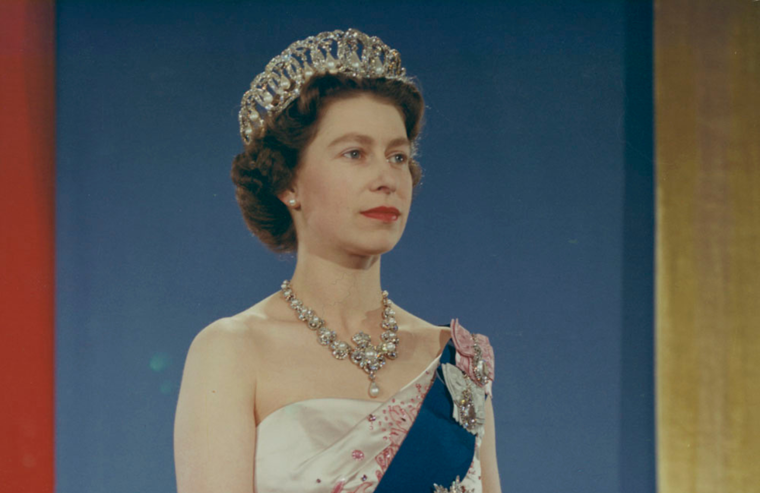 Queen Elizabeth II Dies at 96, Chicago Reflects on Her Legacy - Better ...